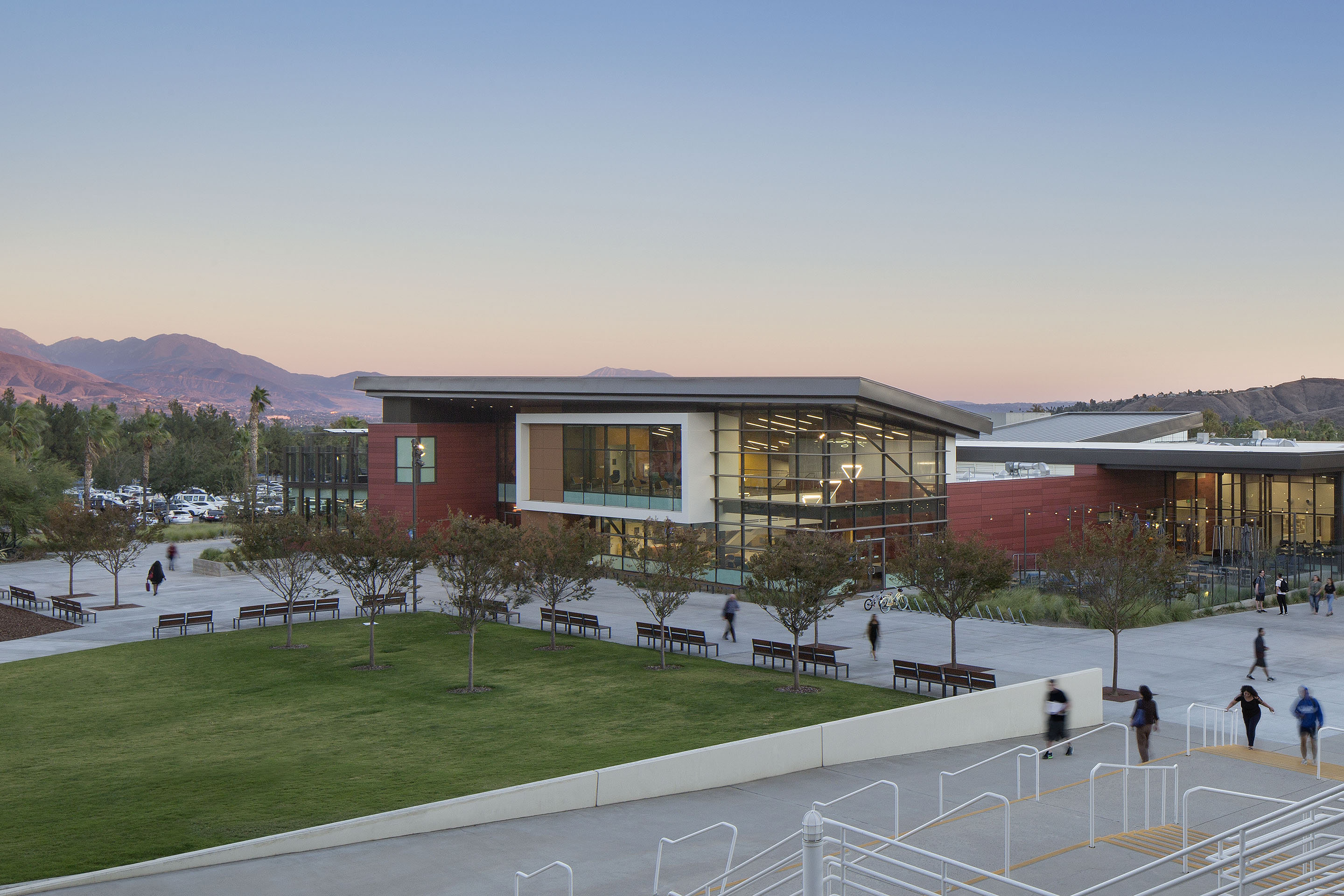 Coyote Commons - SCB - SCB