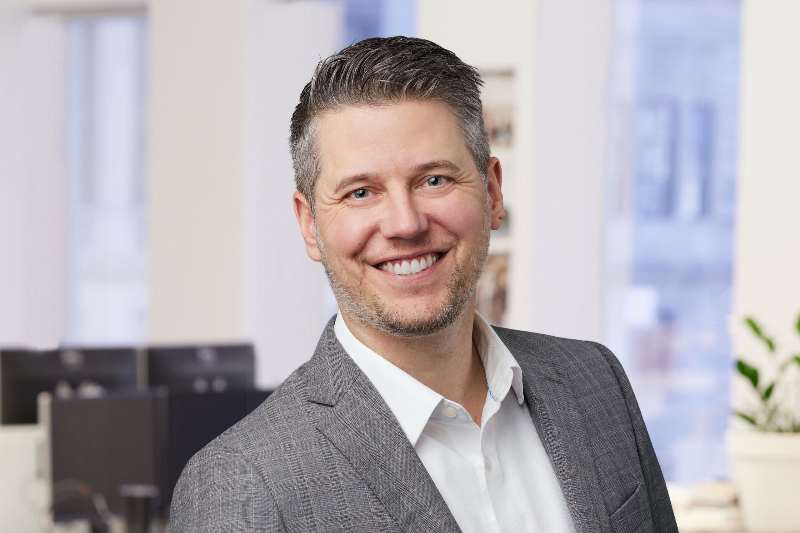 Brian Romanelli - SCB